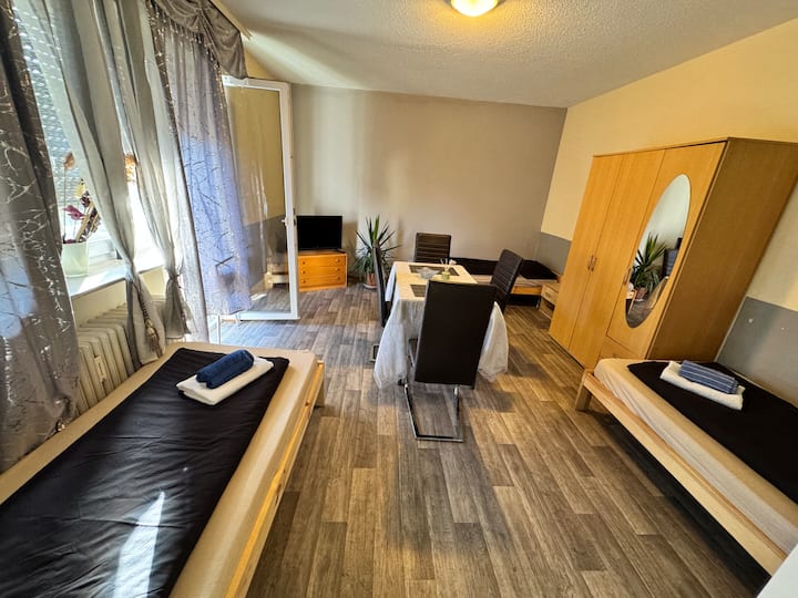 Einzimmerwohnung Mit Balkon - Karlsruhe