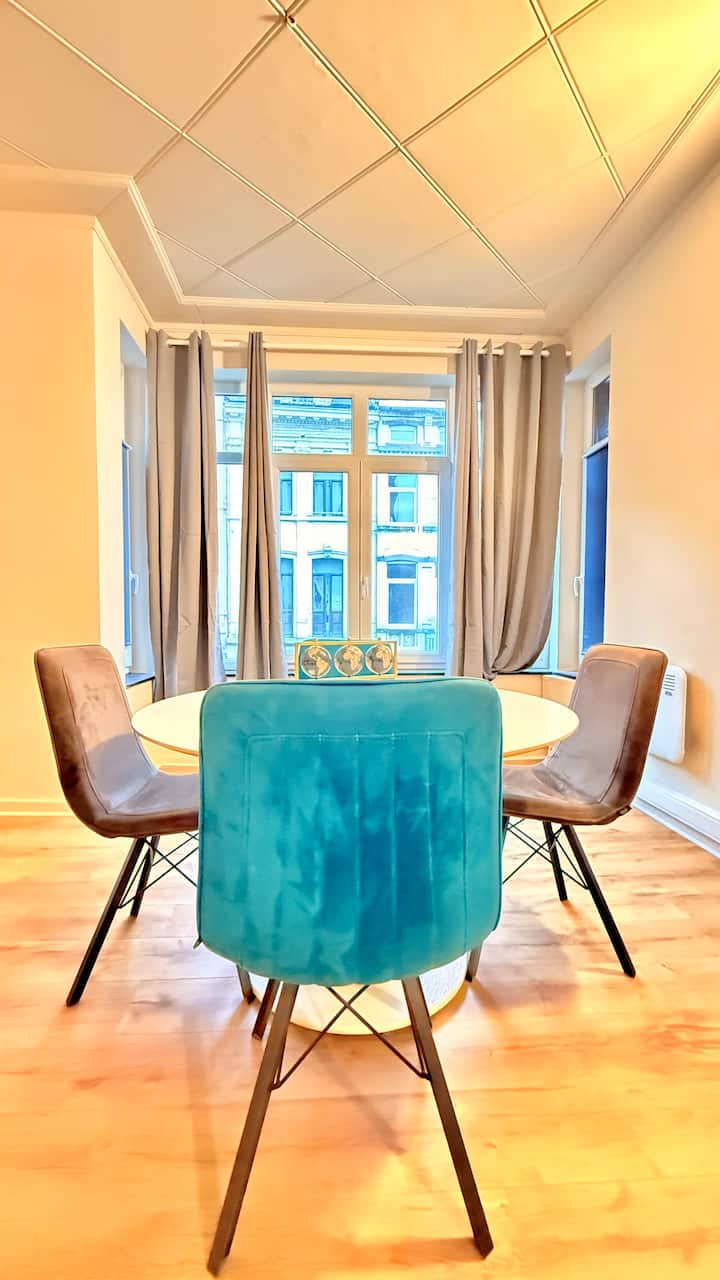 Orléan 41 (B) Centre-gare-aéroport - Charleroi