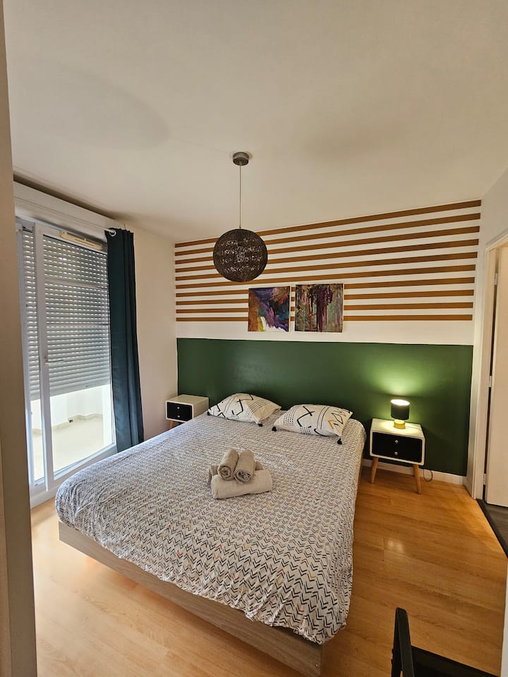 Coincosy,4persons,disney - Serris