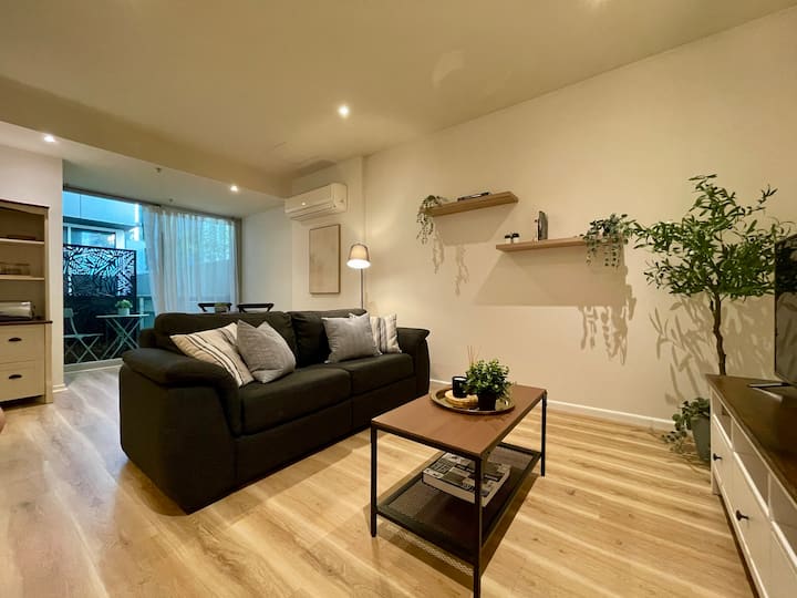 Cosy City Abode Near Flagstaff Gardens - 墨爾本