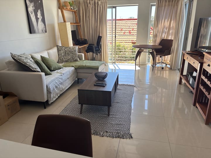 Sunny Lock Up & Go In Sea Point - Ciudad del Cabo