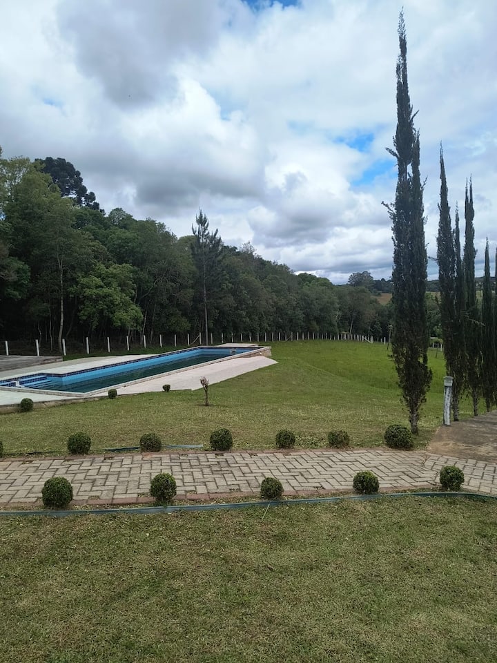 Chácara Em Araucária Com Piscina - Araucária