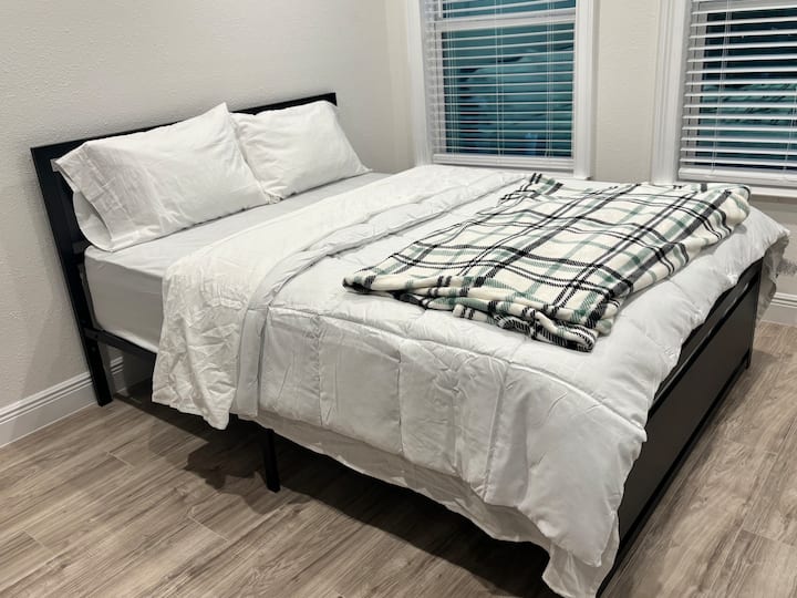 Charming Cottage Near Airport - Mission Ridge – San Antonio