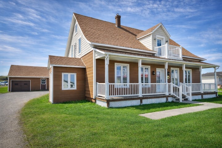 La Belle Ancestrale - Canada