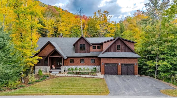 Huge Luxe Loon Mtn Chalet W/ Hot Tub & Fire Pit! - New Hampshire (State)