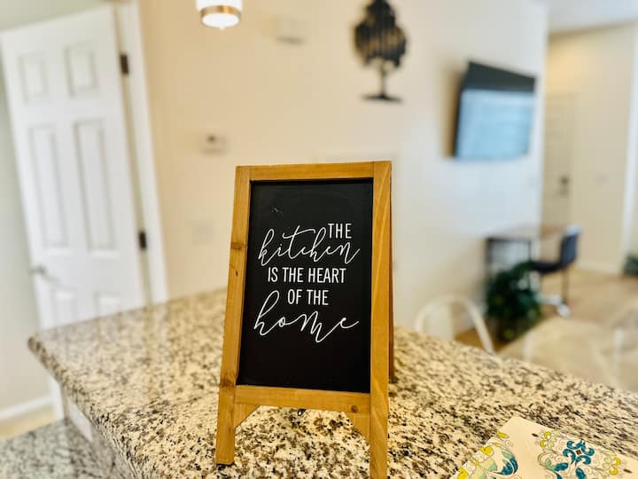 2-masterbedroom/2.5-bath/sleep7/d9 - Sparks, NV