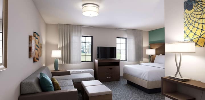1 King Kitchen Studio W/ Parking & Breakfast - Coeur d'Alene, ID