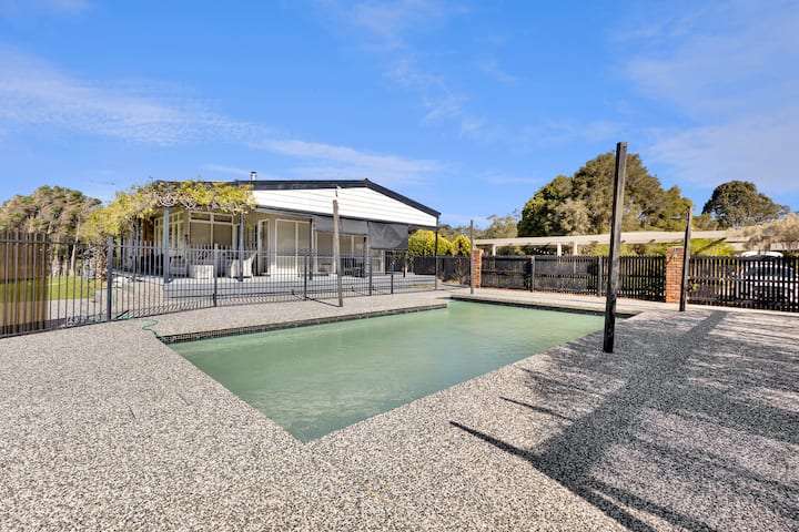 Chenu Homestead: Your Perfect Holiday Retreat - Paynesville