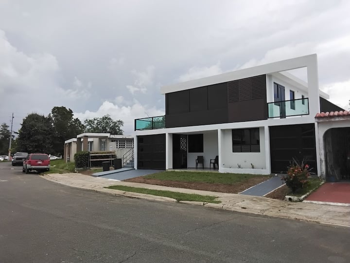 Casa Paz #2 A Minutos Del Aeropuerto - Trujillo Alto