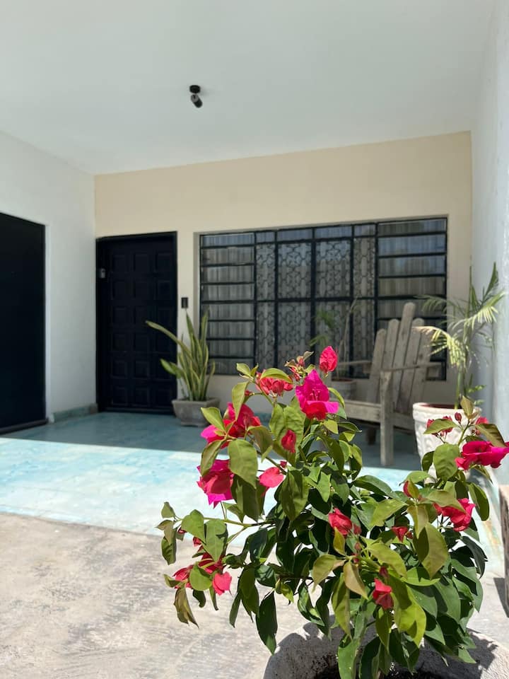 Autentic Yucatecan House, Downtown - Valladolid