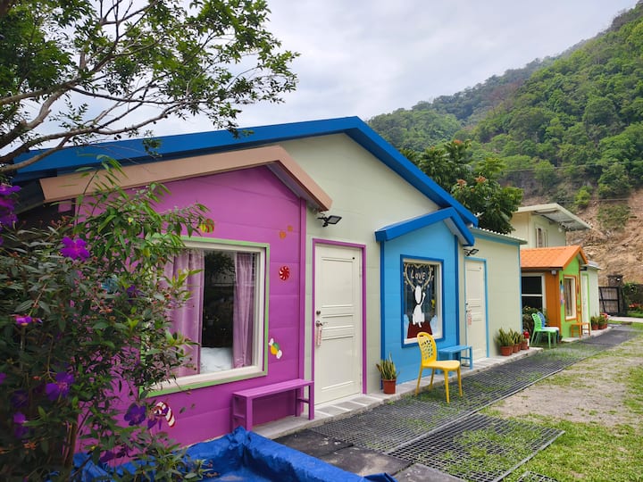 我家莊園民宿
獨立史努比套房適合3大1小，空間剛剛好
乳膠床墊好好睡 - 南投縣