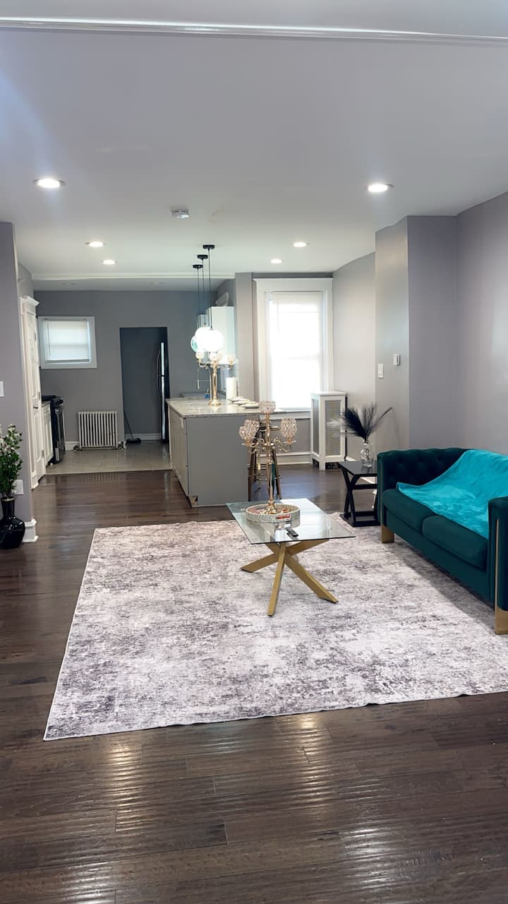Peaceful 3br Stay | Near Airport & Downtown Philly - Upper Darby, PA