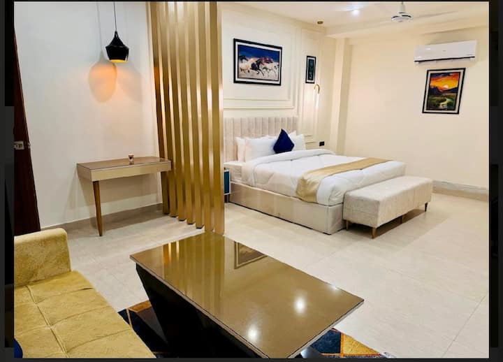 Hotel Kingbed Near Airport Spacious Central Secure - 克拉嗤