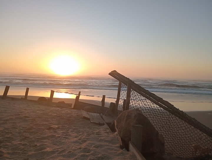 Il Silenzio 
 Retiro Junto Al Mar - Aguas Dulces