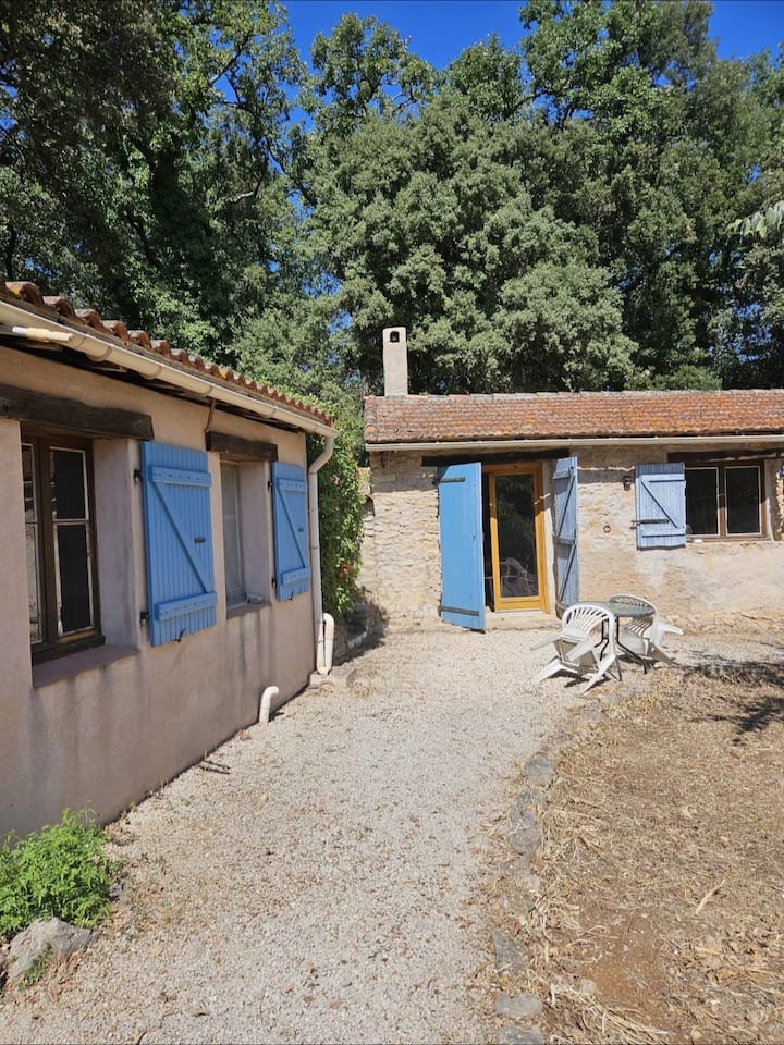 Maison Entre Forêt Et Vignes - Var