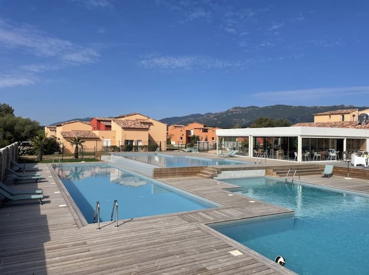 Appartement Avec Jardin Et Piscine - Lecci