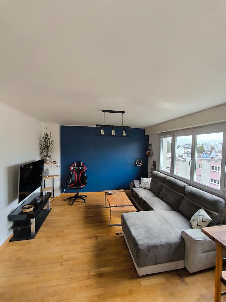 Charmant Appartement Lumineux. - ibis budget Lorient Hennebont