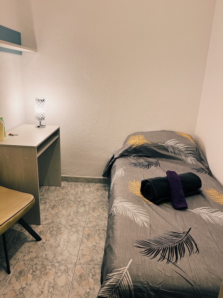 Center Room Barcelona - Barcelona