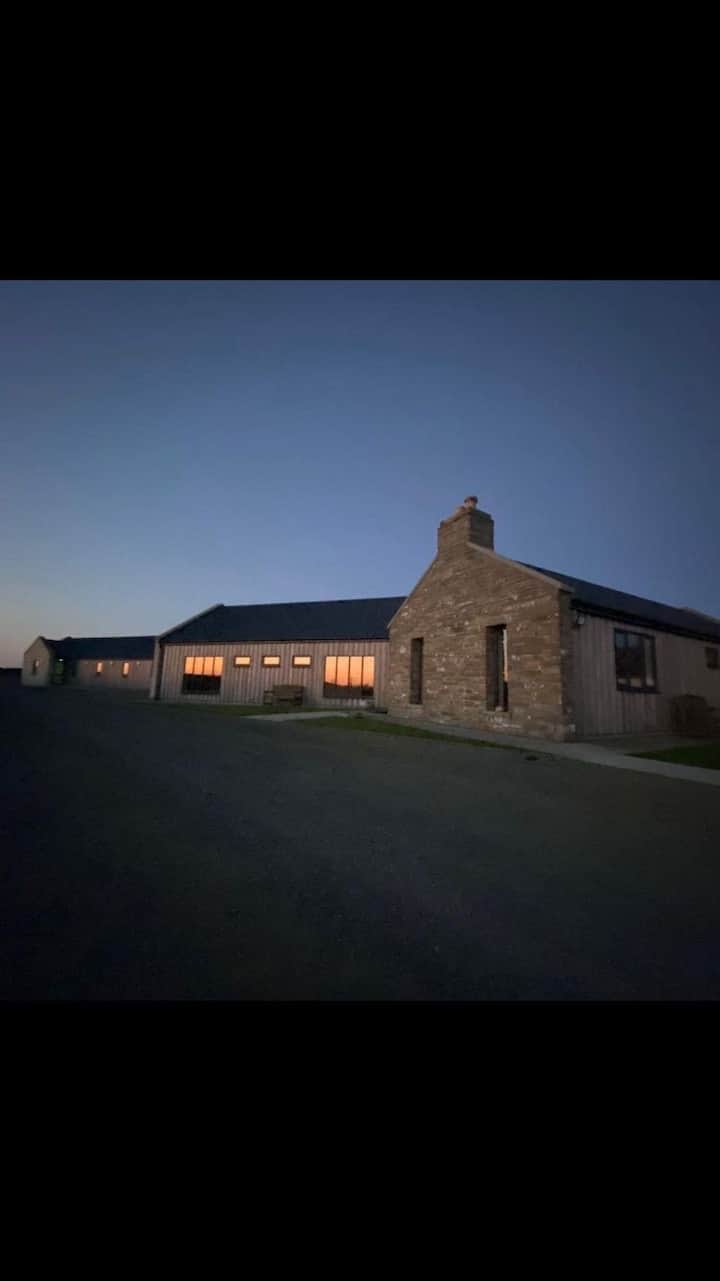 Housegarth Accommodation
And Gathering Space - Stromness