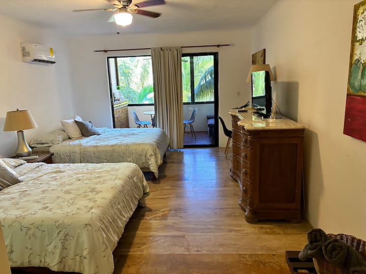 Playa Ballenas 5 Minutes Away | Swimming Pool | 24/7 Security Booth - Cancún