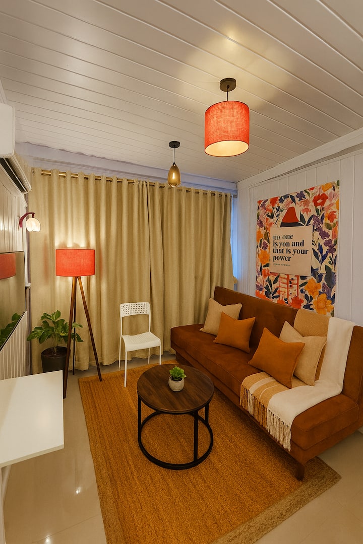 The Pali Nook
Cozy Bandra Escape - Mumbai