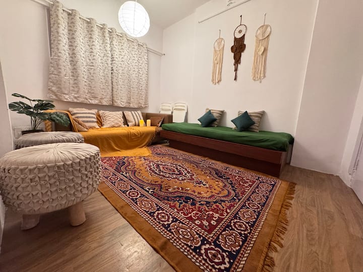 Cozy 1bhk Near Beach And Market - Mumbai