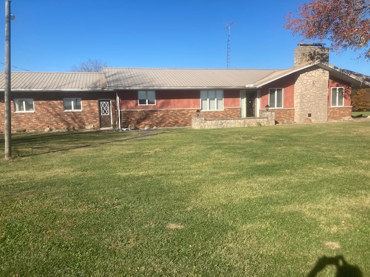 Spring Valley Farm - Sam Parr State Park, Newton