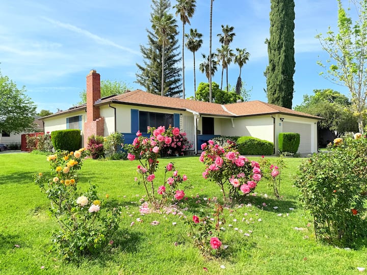 Charming 3 Bedrooms Home In Sacramento - Sacramento