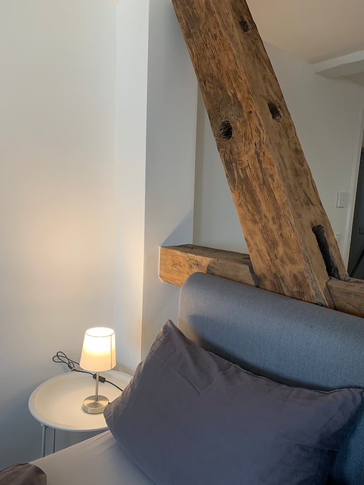 Fachwerk Und Moderne - 2 Schlafzimmer, Parkplatz - Bad Emstal