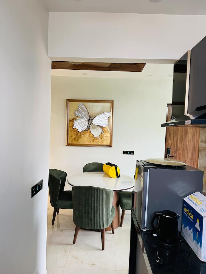 Pushkar Studio Luxury Apartment W/kitchen &Balcony - Pushkar