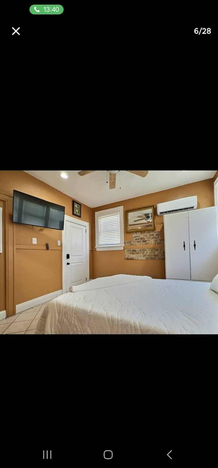 Madison 3-beautiful City Flat - Montgomery, AL