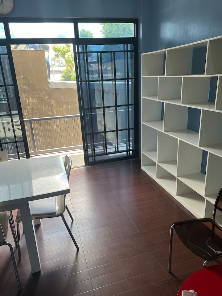 Matty's Place - Valencia City
