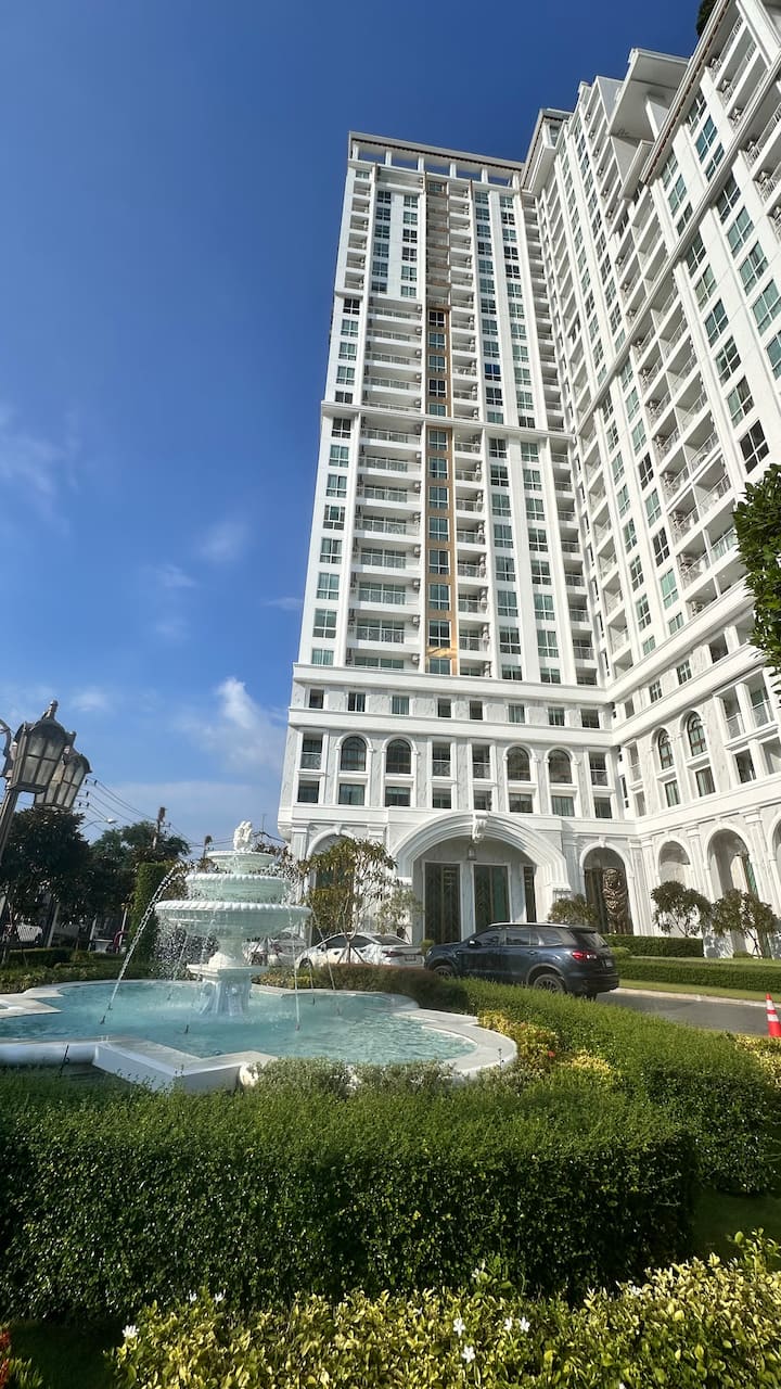 The Empire Tower Pattaya - Jomtien