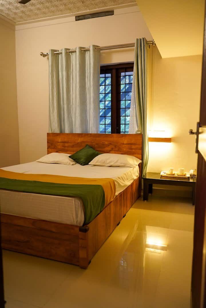 Ground Floor Room  In Misty Hills Cabin Wayanad - Wayanad