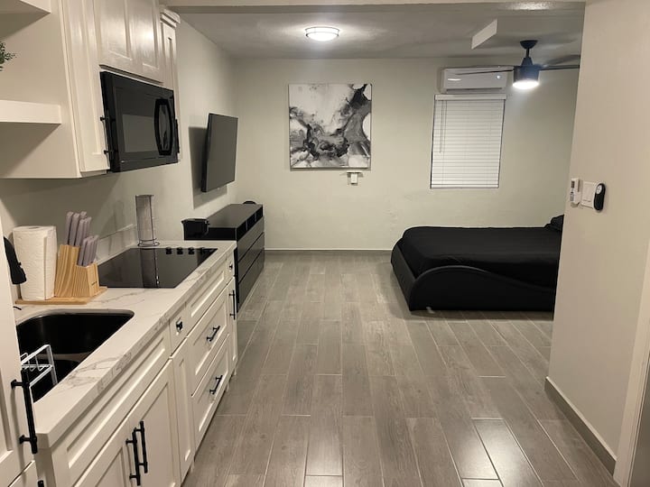 Cozy Apartment. Near Spacex. - Brownsville, TX