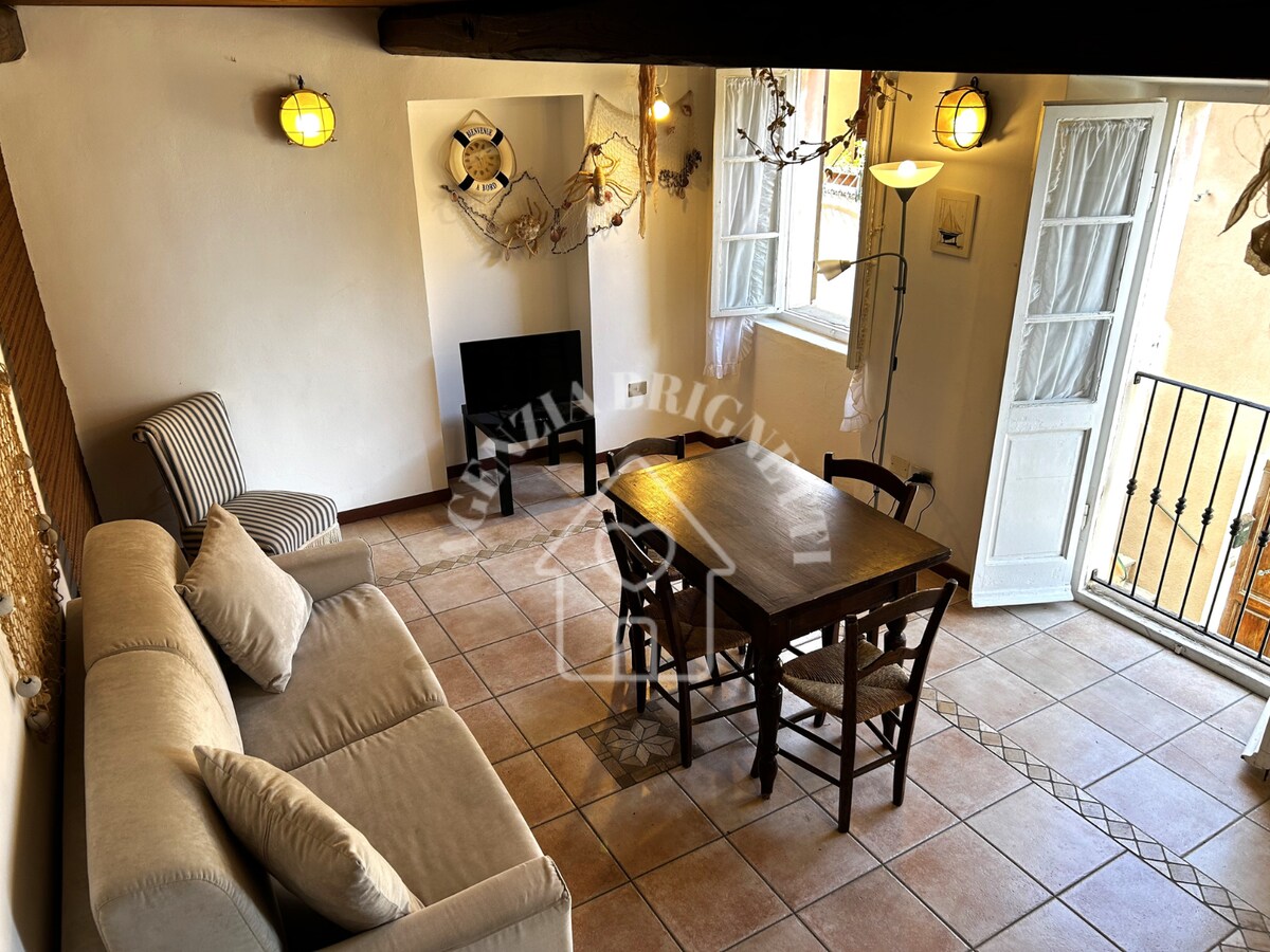 Zadar - apartment in the center - Flats for Rent in Marciana Marina ...