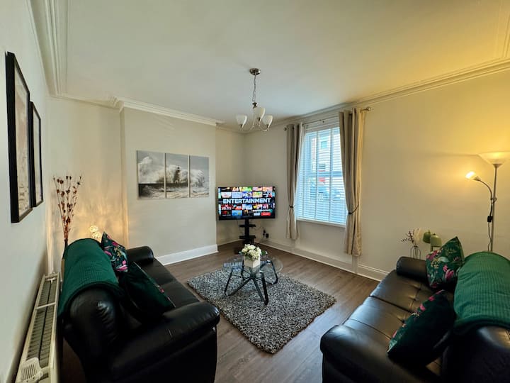 Tynemouth Haven, Luxurious Three Bed Family Home - Tynemouth