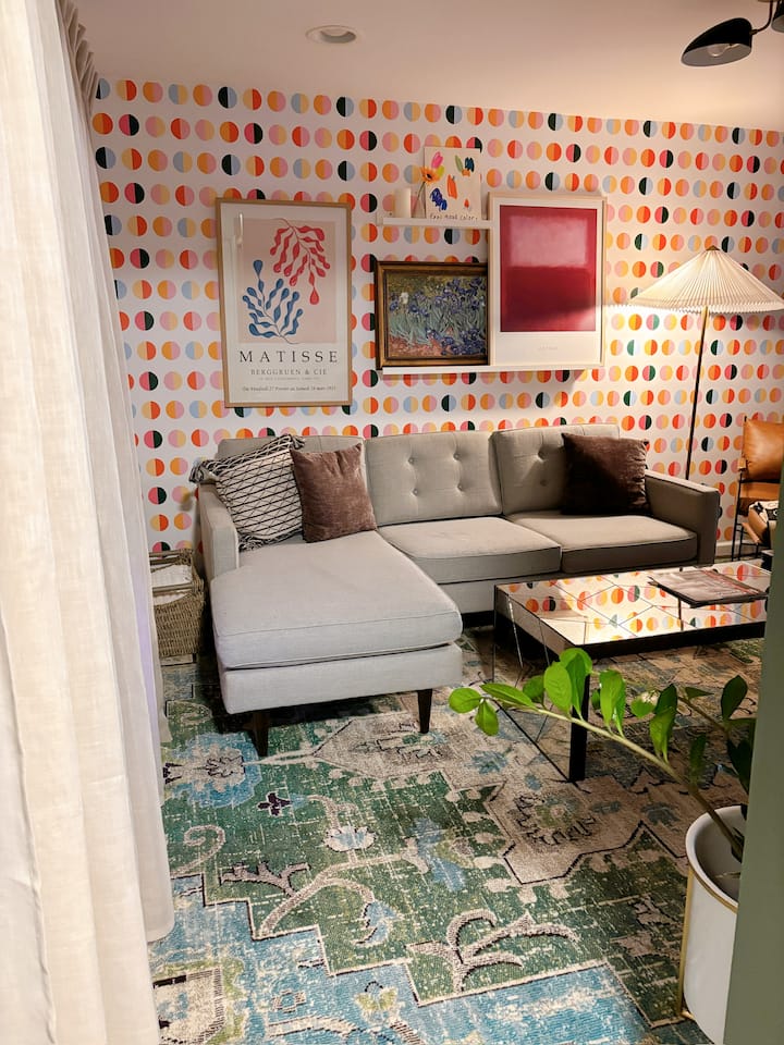 Casa Wolfram 20 Minutes From Downtown - Chicago, IL