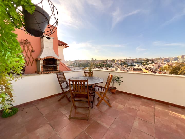 Príncipe Real Duplex W/ Terrace & City View - Lisbona