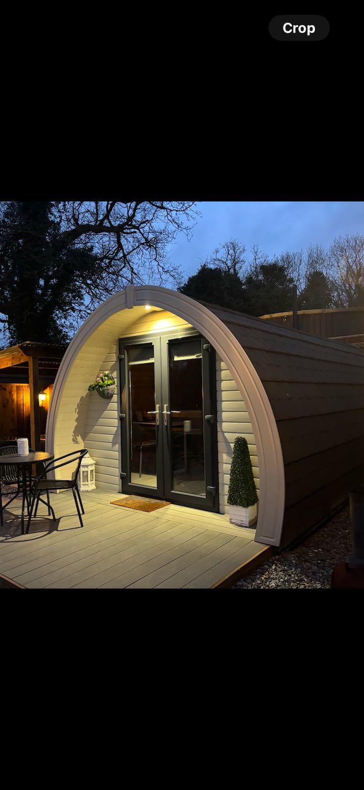 Cozy Haven Pod 1 With Private Hot Tub - Naas