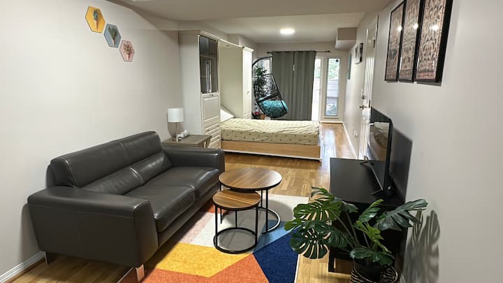Charming Private Studio - Surrey