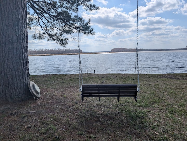 Weekend By The Lake! - Goat Island, Trinity