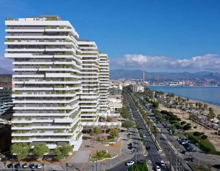 Málaga Towers | Iconic Skyline & Infinity Pool Spa - Málaga