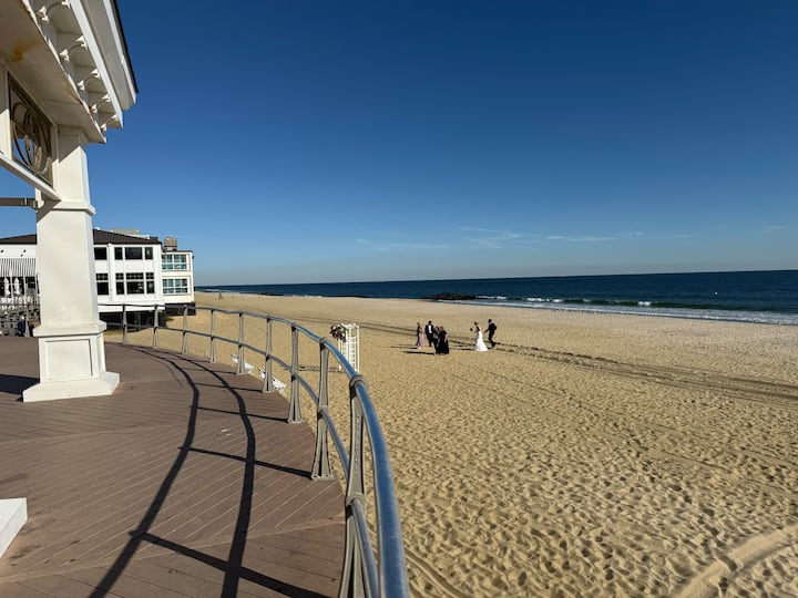 Apartment 2, 1 Block To Pier Village And Lb Beach - Long Branch, NJ