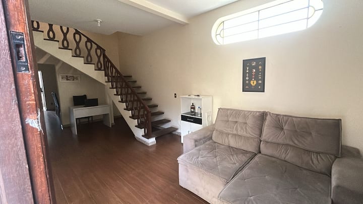 Casa Com 5 Quartos Entre Centro E Pampulha - Belo Horizonte