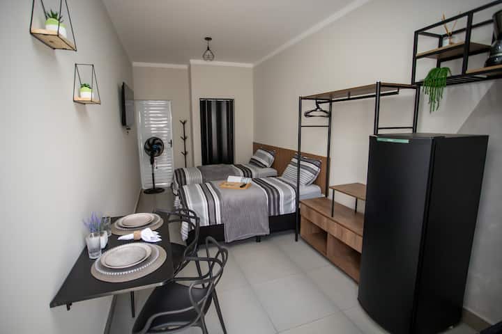 Kit-net Em Excelente Localização - Catanduva