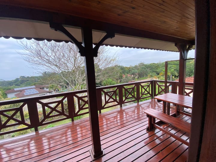 Flamboyant Cottage - Southbroom