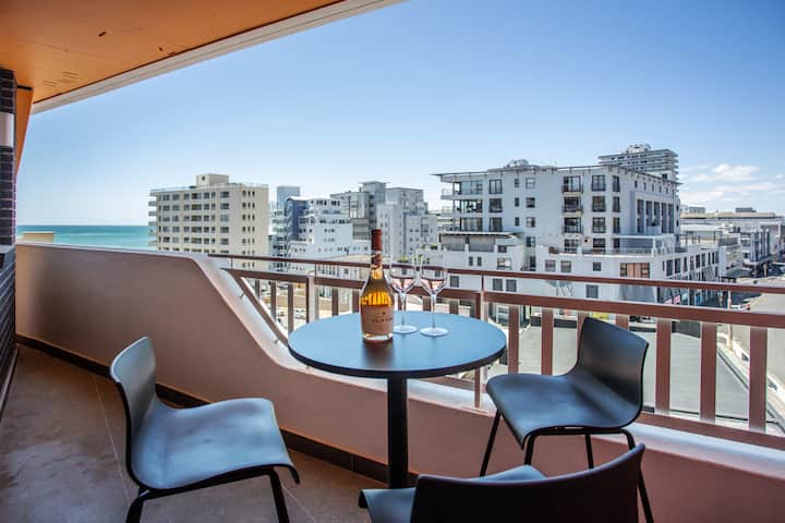 Eighty2onm  - 1 Bed@seapoint With Views 403 - Cape Town