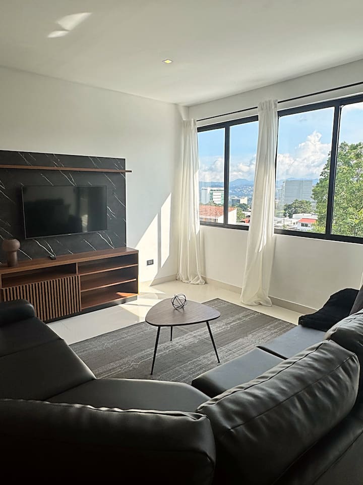 Apartamento Con Vista Bien Ubicado - San Salvador (El Salvador)