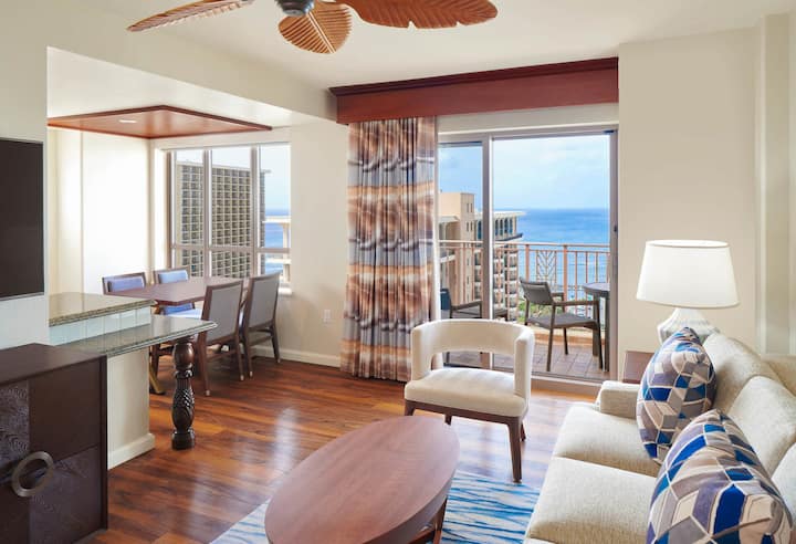 2br Ocean View Waikiki Villa - Honolulu, HI